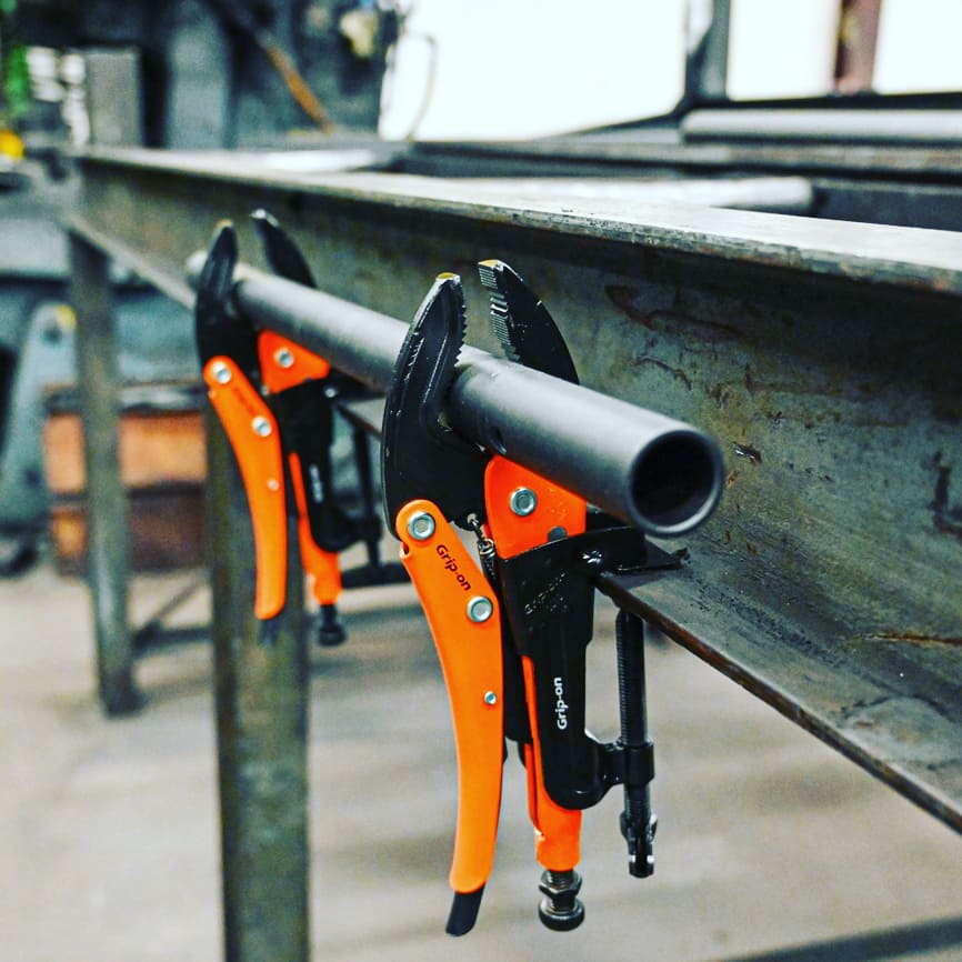 Workbench, hands free with Grip Clamp – Grip-on Tools